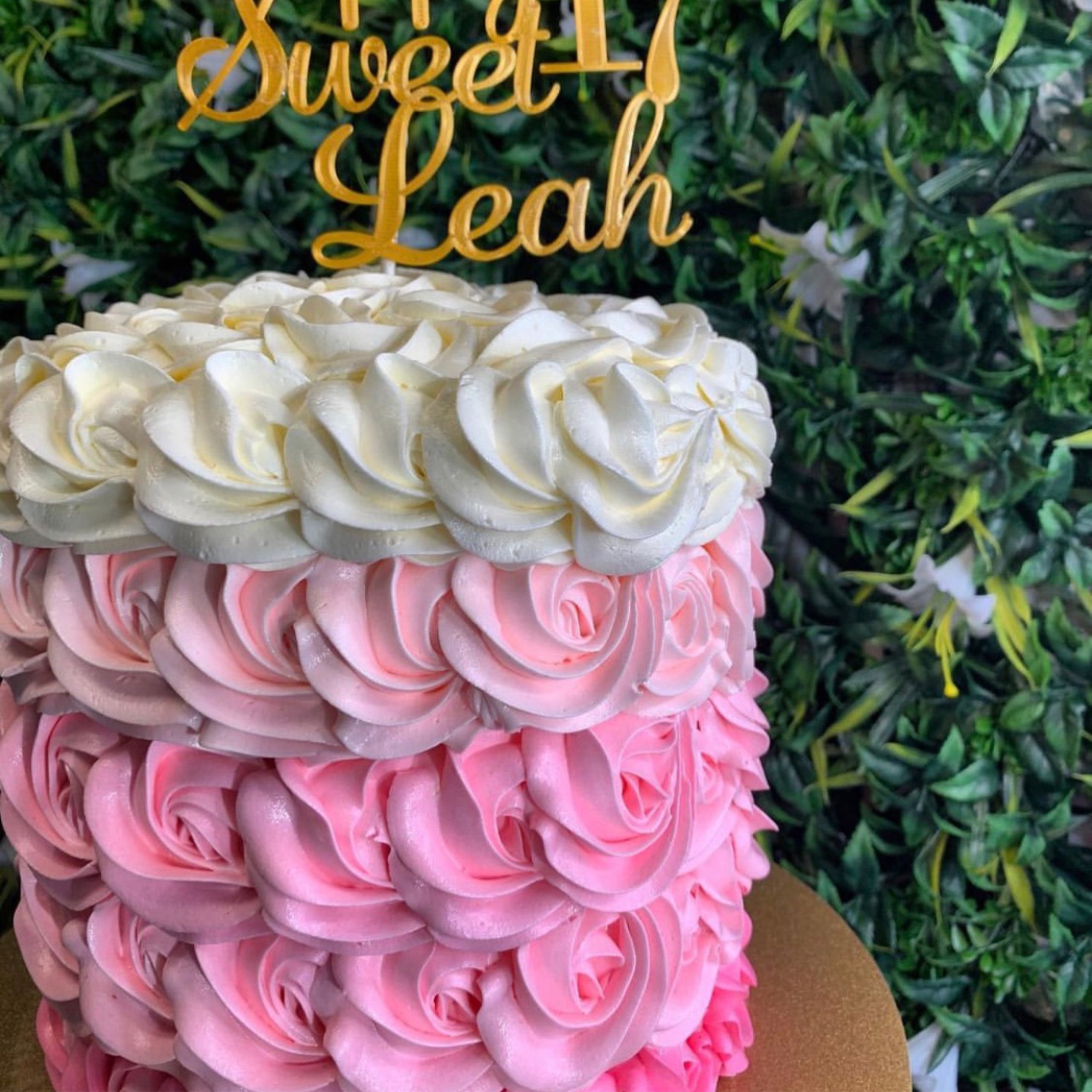 Ombré Rosette Cake The Sweetest Thing On Earth Llc